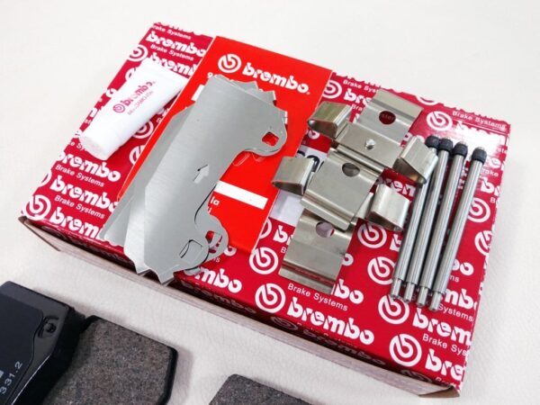 Brembo Brake Pad Set Rear 980156007 - AW Italian Auto Parts